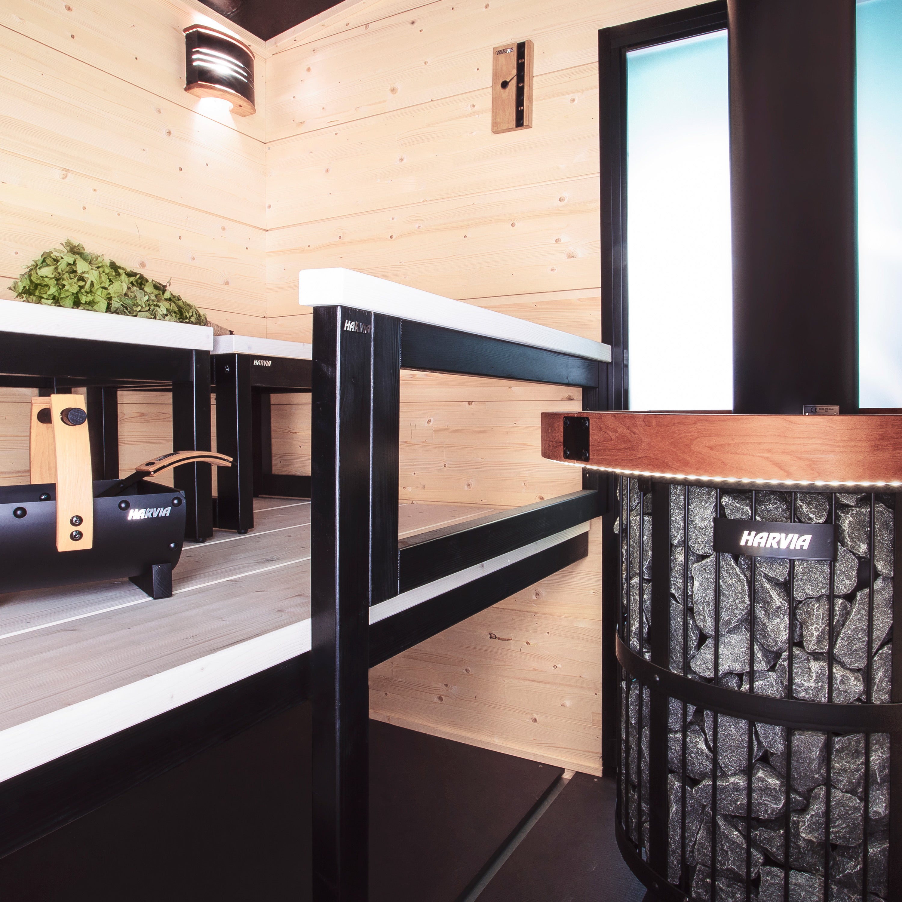 Badstuinnredning Harvia Solide Sunwind